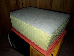 Повітряний фільтр на Рено Меган II 1.6і 16 V, 1.4i 16 V / WIX WA6595 ...