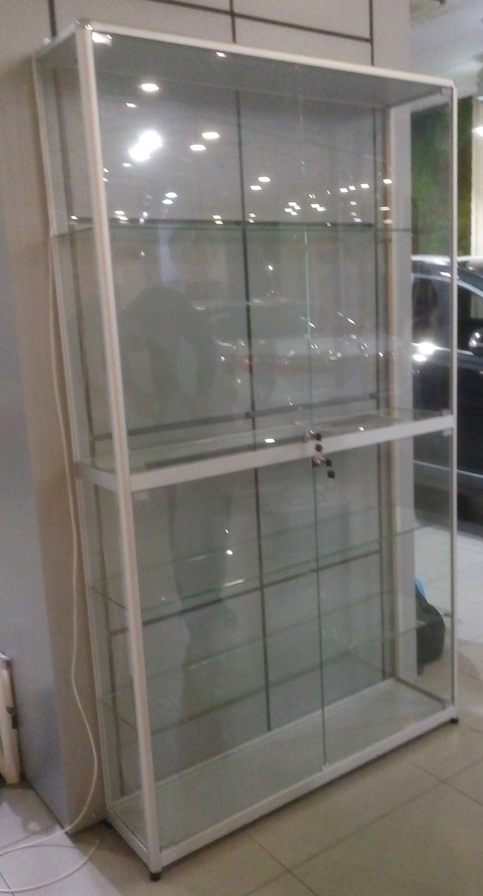 Стеклянные витрины для салонов красоты. Витрина для косметики и ...