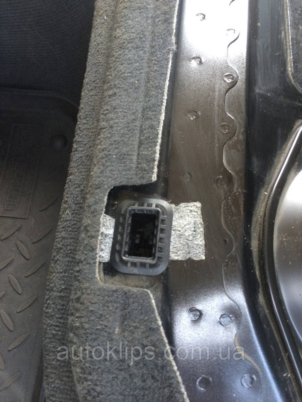 Клипса крепления заднего сиденья Audi A4, RS4, A6, RS6, Q7, цена 30 грн ...