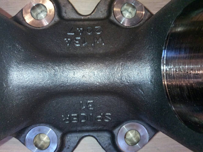 Купить Фланец карданного вала IVECO 52X145mm 93191200, цена 5387 грн ...