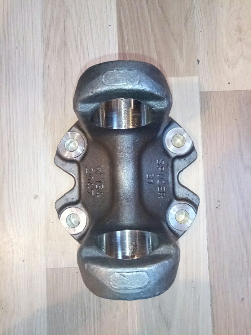 Купить Фланец карданного вала IVECO 52X145mm 93191200, цена 5387 грн ...