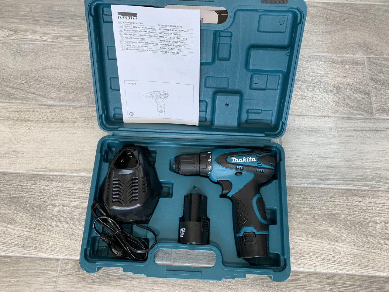 Шуруповерт Макита DF330DWE : 12V Li-ion качественная сборка: продажа ...