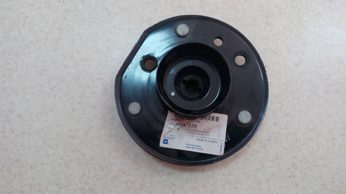 Купить Опора верхнего переднего амортизатора Chevrolet Captiva C140 GM ...