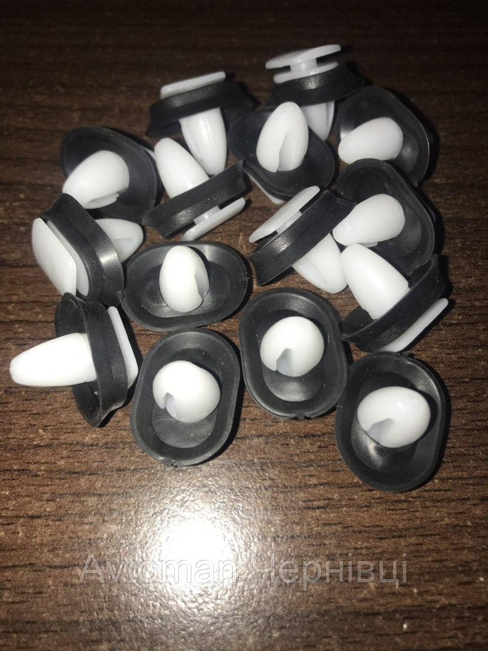 Купить Крепление молдинга двери Fiat Ducato, Citroen Jumper, Peugeot ...