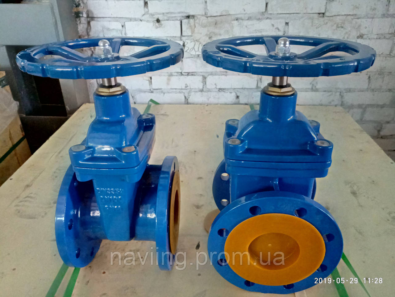 Задвижка DN50 PN16 с обрезиненным клином фланцевая, невыдвижный ...