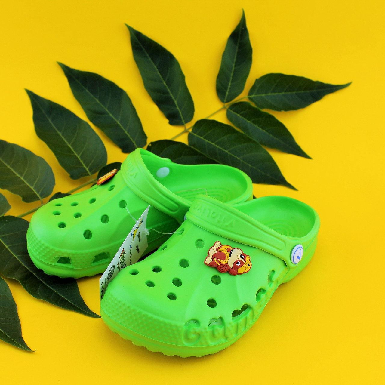 Купить Зеленые кроксы оптом с мультгероями для детей Crocs тм Vitaliya ...