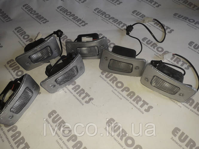 Купити Ліхтар габаритний даху кабіни правий / лівий 98443250 98443252 ...