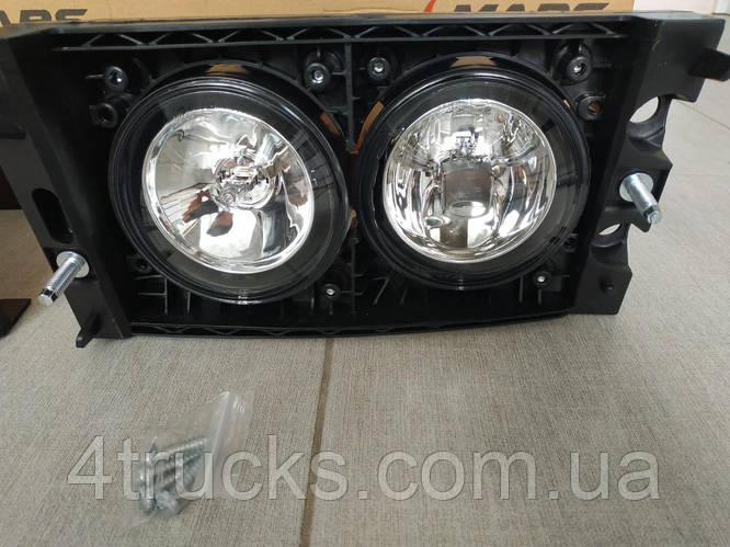 Скло протитуманної фари DAF XF105 CF 1725270 1725271 скло туманки даф ...