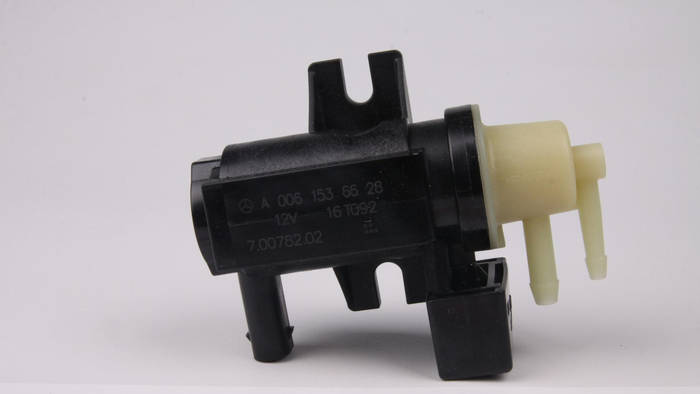 Клапан управления турбиной MB Sprinter 906 06-/ Vito 639 2.2 CDI (OM646 ...