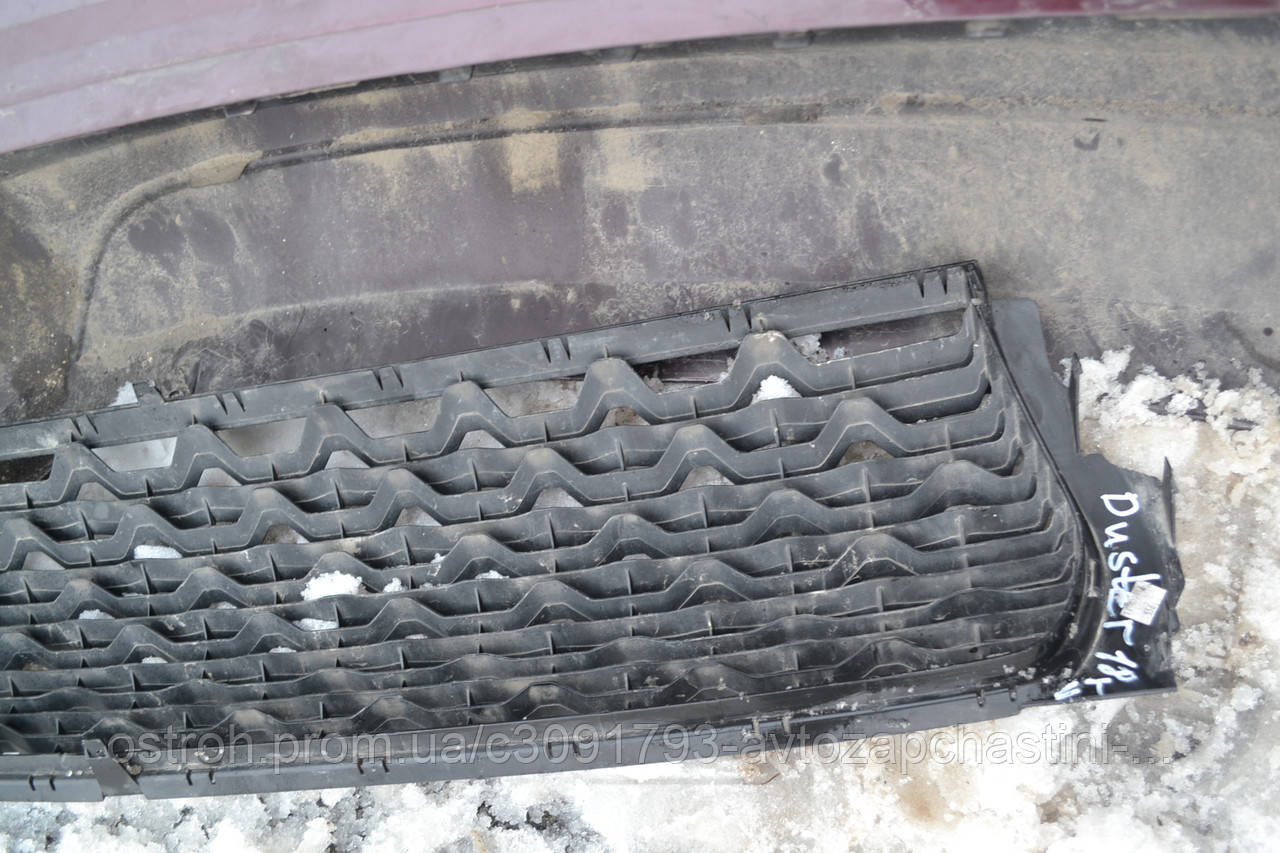 Купить Решотка в бампер для Renault Duster (2017-2020) 622544890r ...