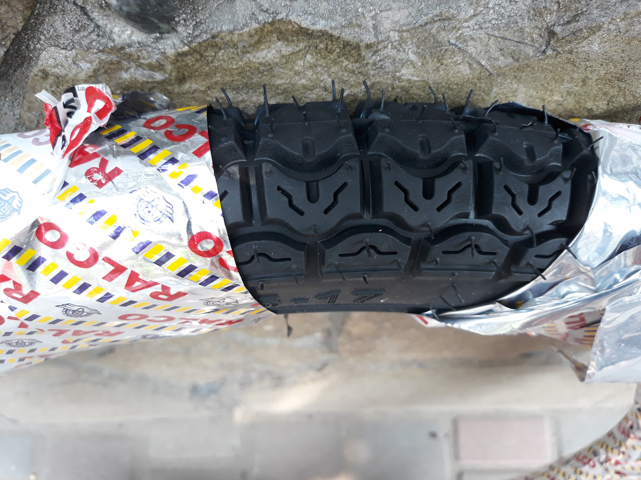 Покрышка 2.75 х 17 для Alpha Альфа внедорожник: продажа, цена в ...