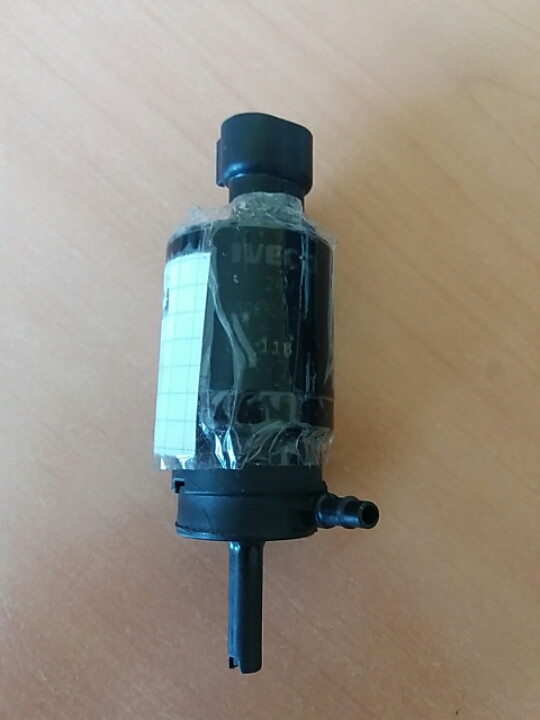 Насос бачка омивача Карго 500304249/4814637, ціна 806 грн — Prom.ua (ID ...