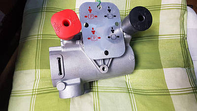 Клапан аварийного растормаживания Wabco 9710029130 / Krone 515008380 ...