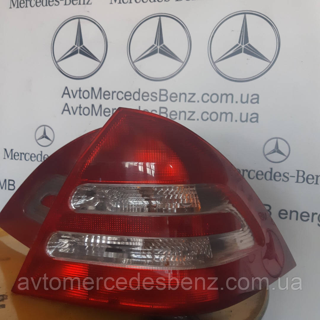 Фонарь задний Mercedes c-203 седан, стоп мерседес с-203, A2038200264 ...