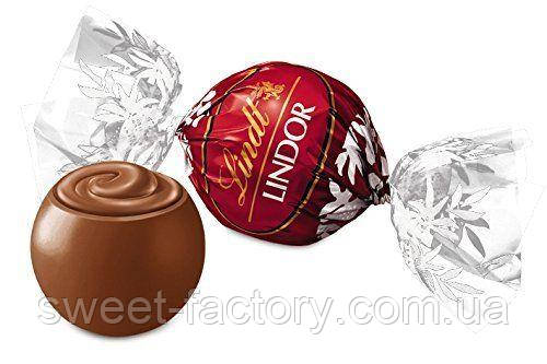 Lindt Lindor Lait Milch: продаж, ціна у Чернігові. Цукерки від "Світ ...