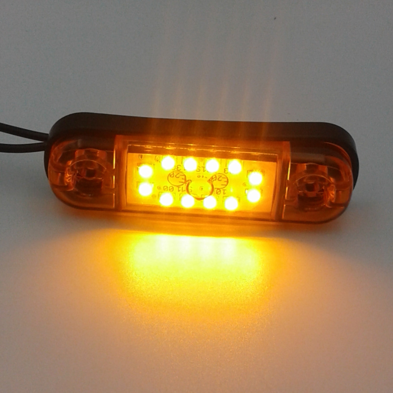 Фонарь габаритный светодиодный 12smd: продажа, цена в Киевской области ...