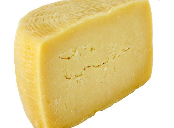 Купити Сир Пармезан Монтекампо 12 місяців 44% Hard Cheese Литва (вага ...