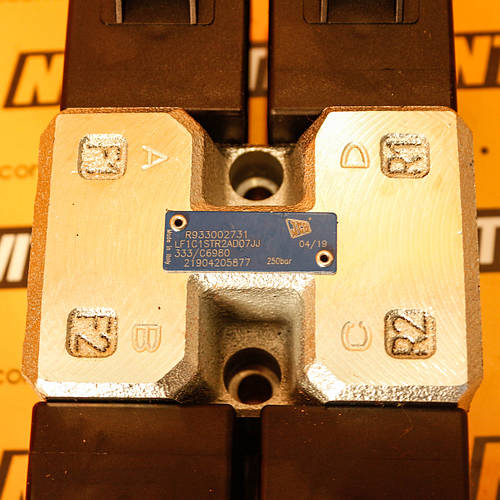 Клапан рулевого управления JCB ОРИГІНАЛ, цена 20125 грн — Prom.ua (ID ...