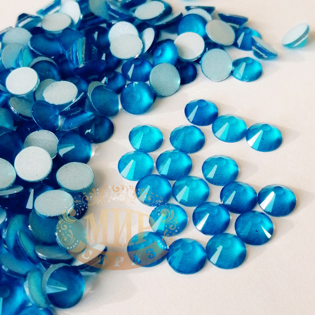 Камені DMC Premium, Neon Blue, ss12 (3-3,2 мм), 100 шт., ціна 30.80 грн — Prom.ua (ID#1120664756)