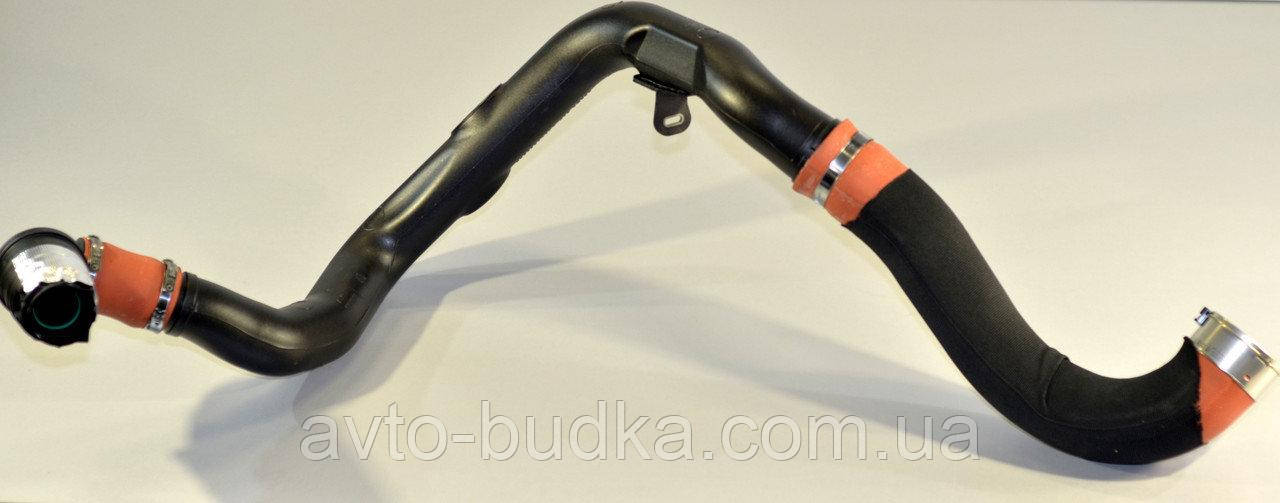 Купить Патрубок інтеркулера на Renault Master III з 2010 року ...