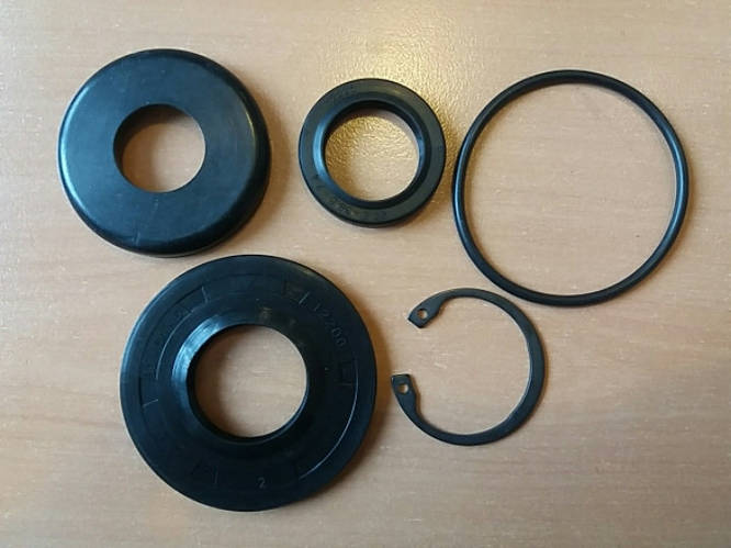 Купить Ремкомплект рулевого механизма IVECO (93161815), цена 714 грн ...