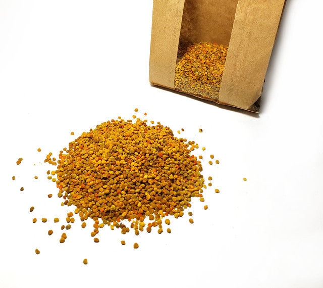 Пчелиная (цветочная) пыльца (обножка) цена за 100 грамм: продажа, цена ...