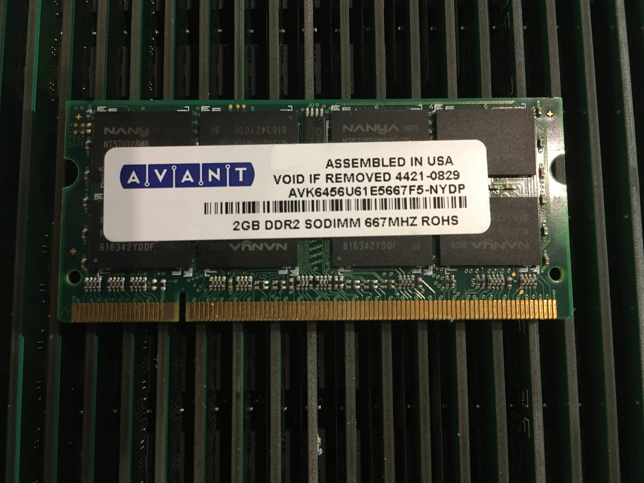 Купити Оперативна память Avant Ddr2 2gb So Dimm Pc2 5300s 667mhz Intel