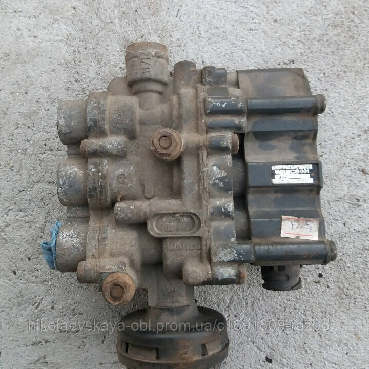 Кран рівня підлоги WABKO б/у Атего клапан ECAS електромагнітний ...