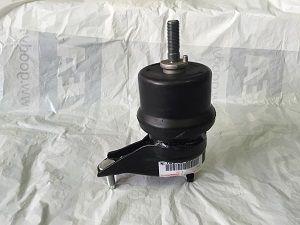 Подушка двигателя левая TOYOTA, Camry 50 12372-36040: продажа, цена в ...