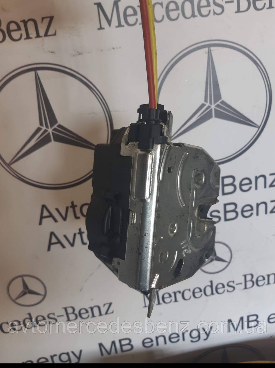 Купить Замок передней двери , замок крышки багажника Мерседес w211 ...