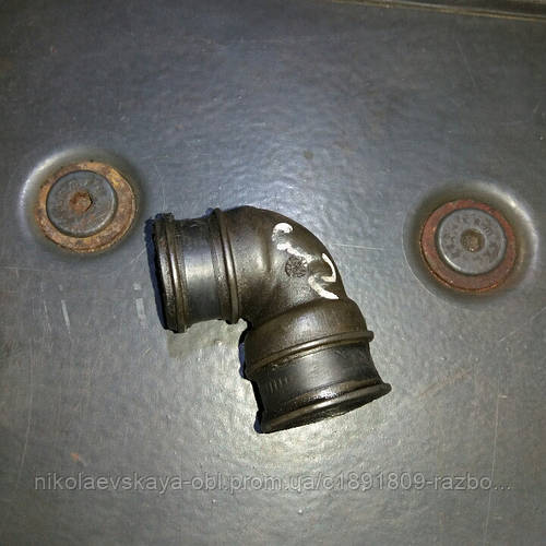 Купити Вентиляційний Патрубок клапанної кришки Mercedes Atego ...