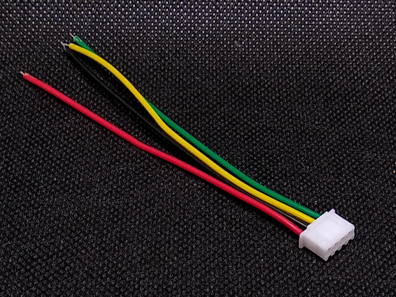 Разъем XH2.54 4pin с проводами длинной 10 см, шаг 2.5 мм, цена в Украине.