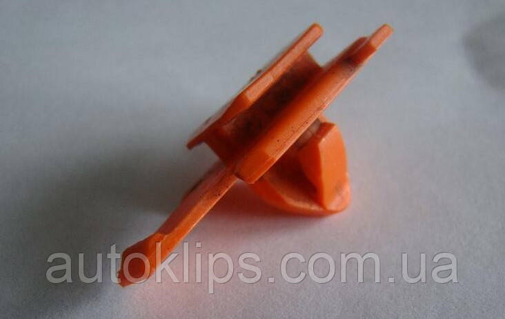 Купить Клипсы крепления молдинга AUDI Q7 OEM:4L0853909, цена 40 ...