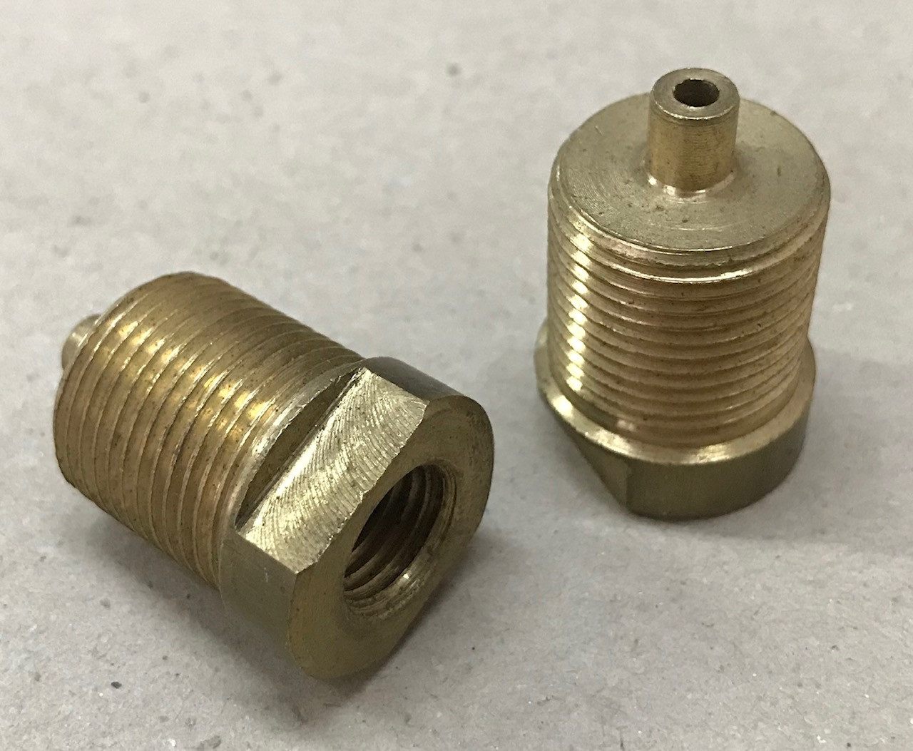 Купити Штуцер під манометр, ціна 20 грн - Prom.ua (ID# 680872884)