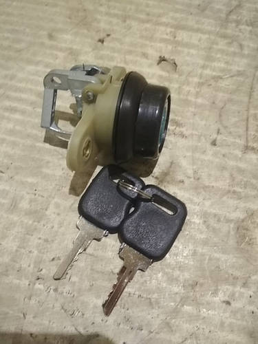 Замок крышки багажника ГАЗ 3110 с ключами (пр-во СНГ) 3110-5606110-01 ...