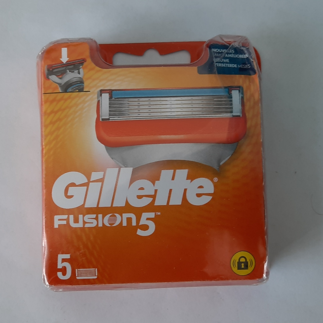 Кассеты для бритья мужские Gillette Fusion 5 - 5 шт. ( Картриджи,лезвия ...