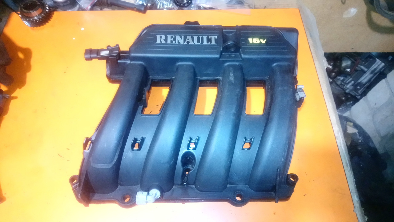 Впускной коллектор б.у рено логан дача логан флюенс 1.6iK4MA704 Renault ...