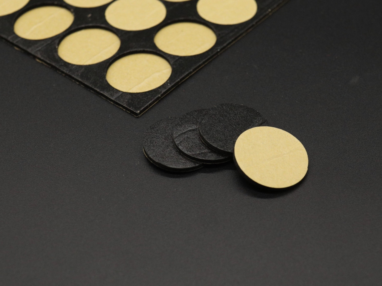 Двухсторонняя липкая крепежная лента 90 шт круглая толщина 2 мм ширина ...