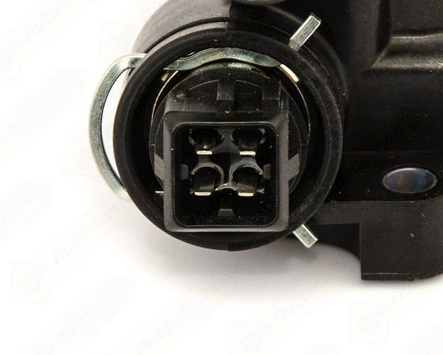 Купить Термостат охлаждающей жидкости с корпусом на Renault Clio III 05 ...