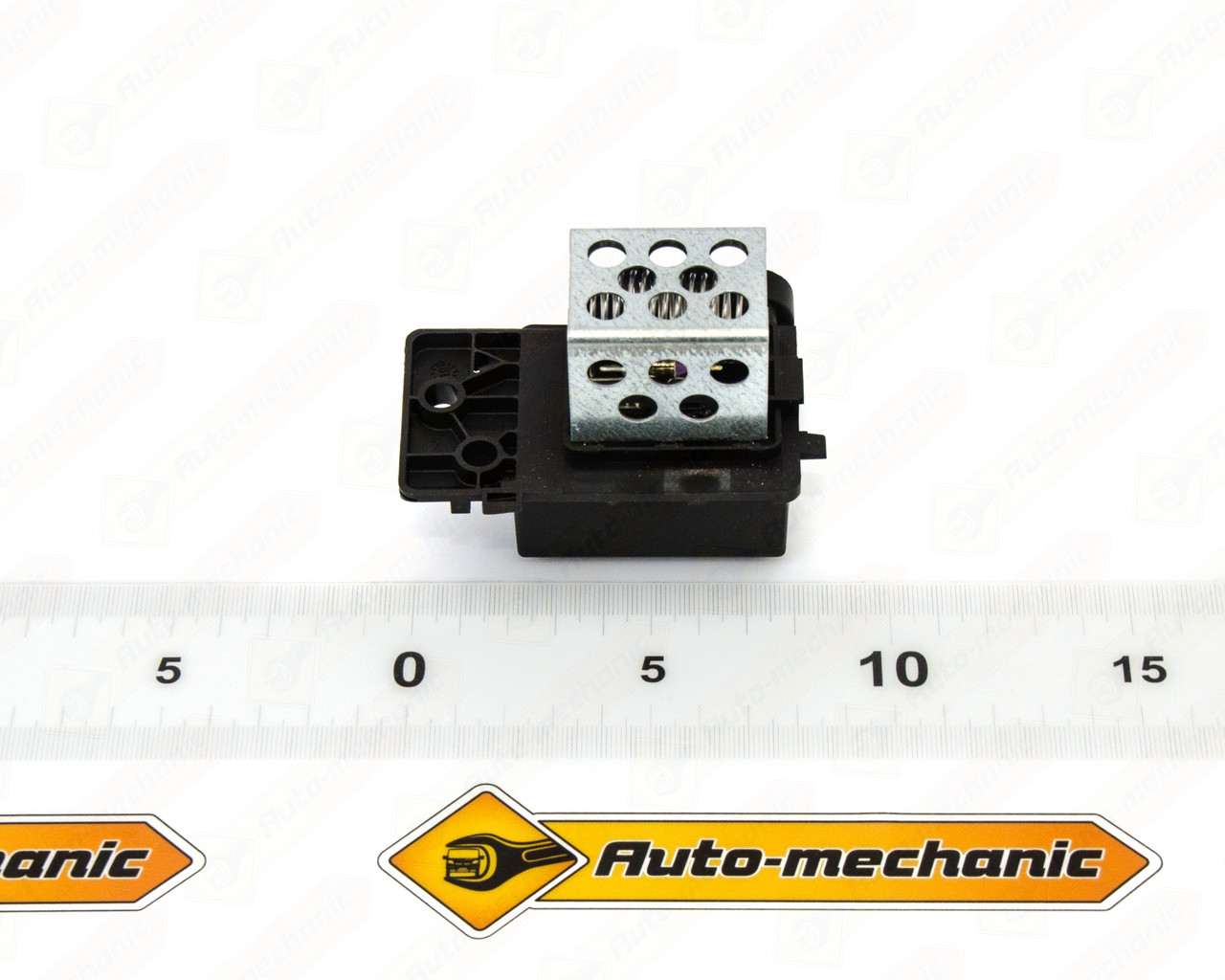 Резистор вентилятора охлаждения двигателя на Renault Clio IV 2012 ...