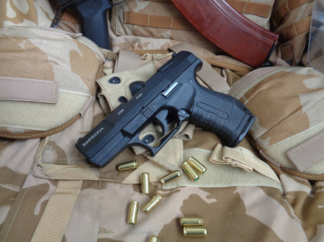 Пистолет сигнальный, стартовый (шумовой) Baredda Z88 (Walther P99 ...