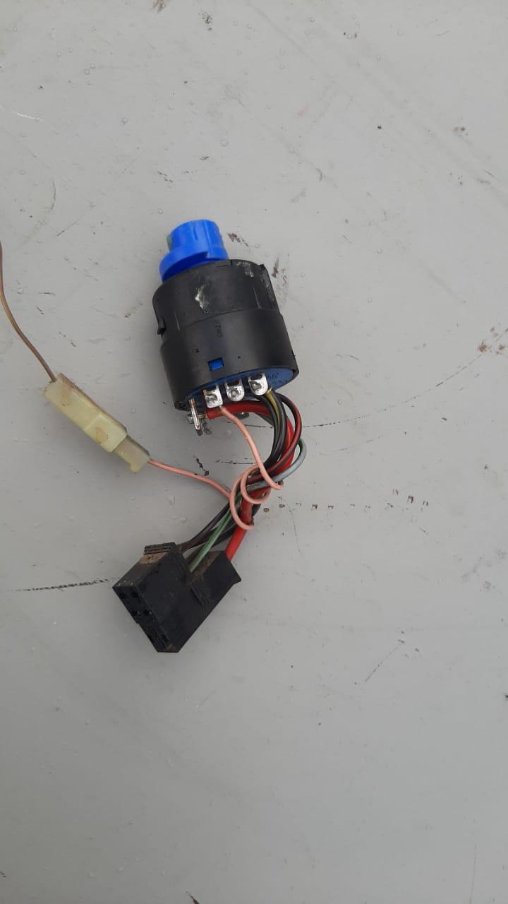 Б/у контактна група замка запалювання 0005458808 Mercedes Sprinter ...