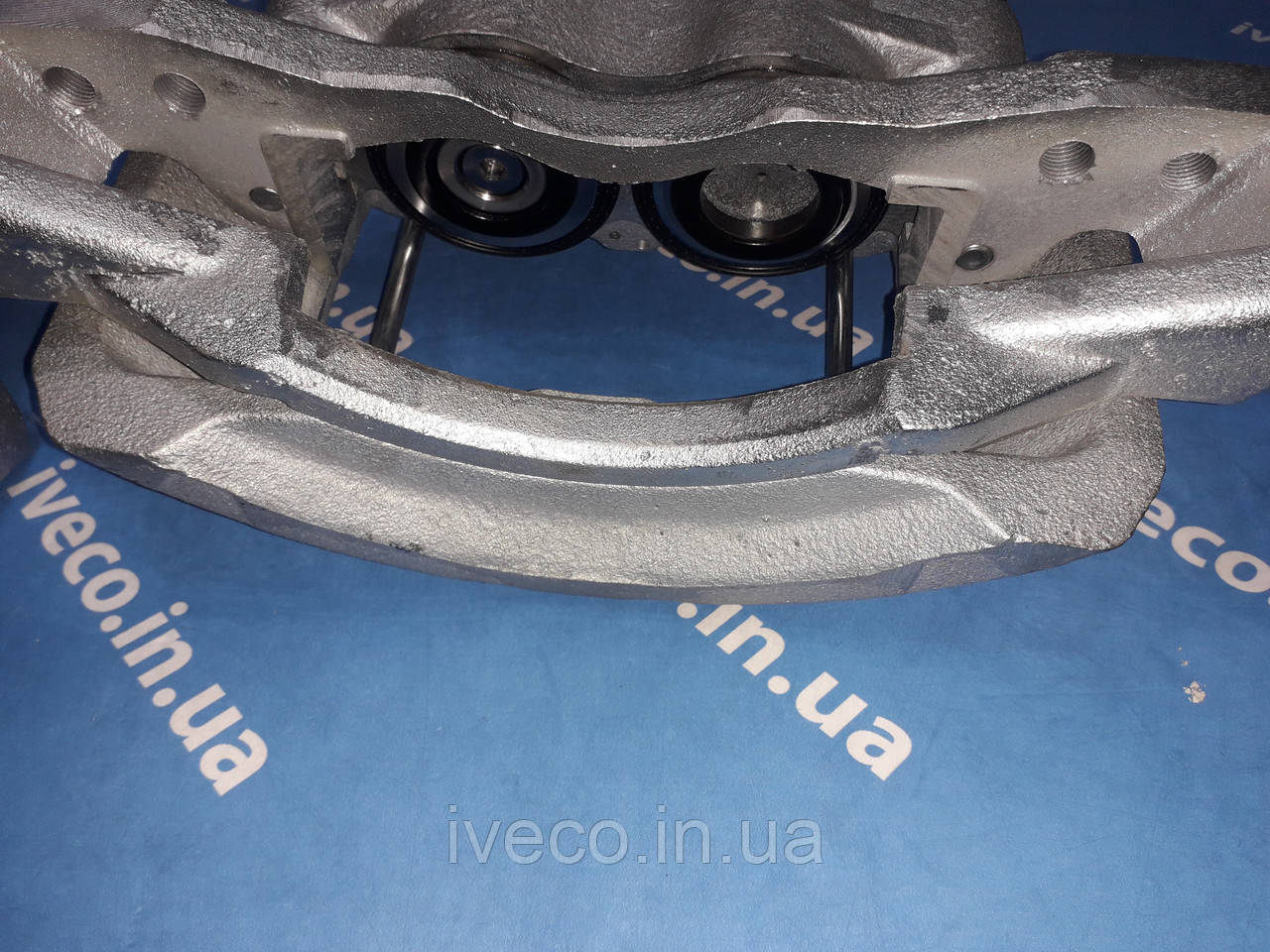 Супорт гальмівний в зборі лівий / правий IVECO EuroCargo Івеко ...