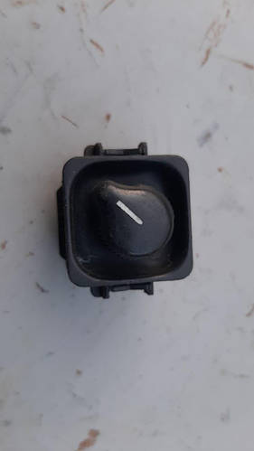 Б/у кнопка-вимикач дзеркала з електро регулюванням 2D095956501C ...