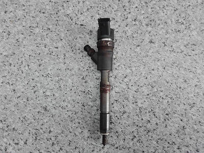 Форсунка toyota yaris ii 1 4 d4d - купить недорого на Prom.ua: цены ...