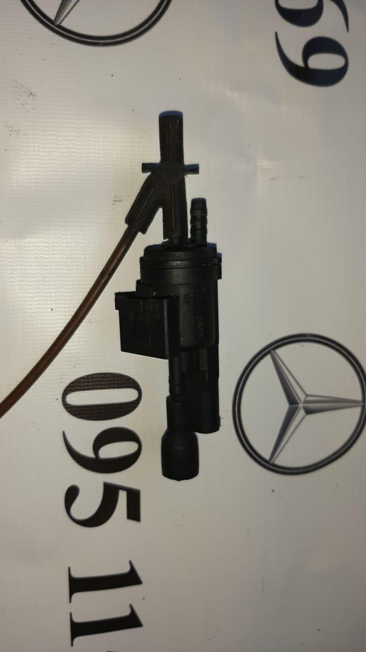 Б/у клапан/ Перемикаючий клапан системи подачі повітря 0025401497 ...