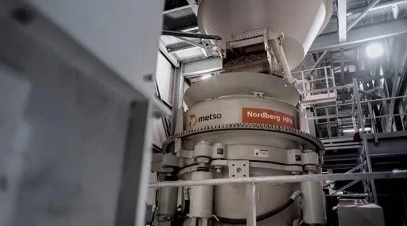 Конусна дробарка Metso Nordberg HP4 - купити в Україні