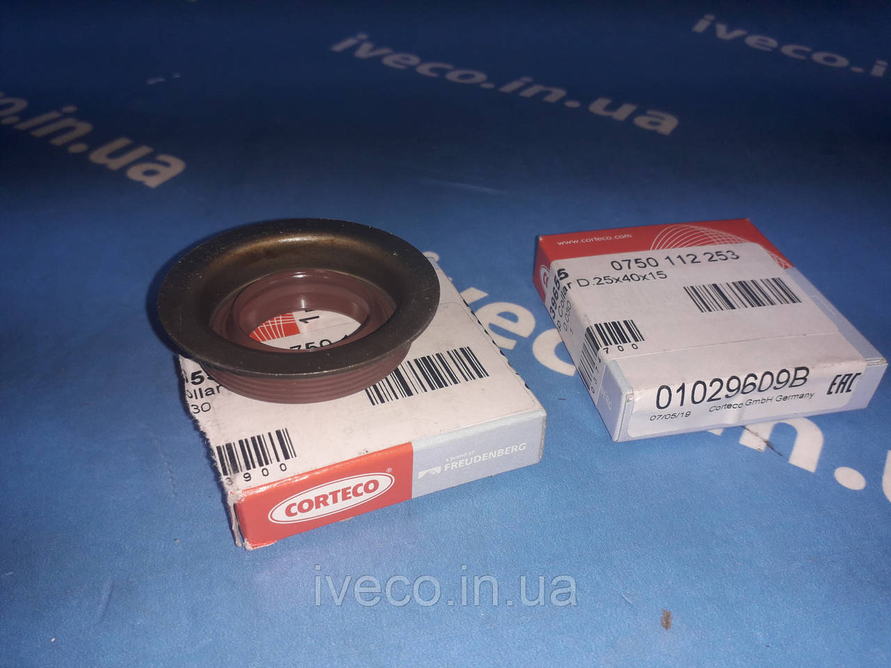 Сальник КПП ZF DAF IVECO MAN RENAULT 0750112131 0750112253 1295232 ...