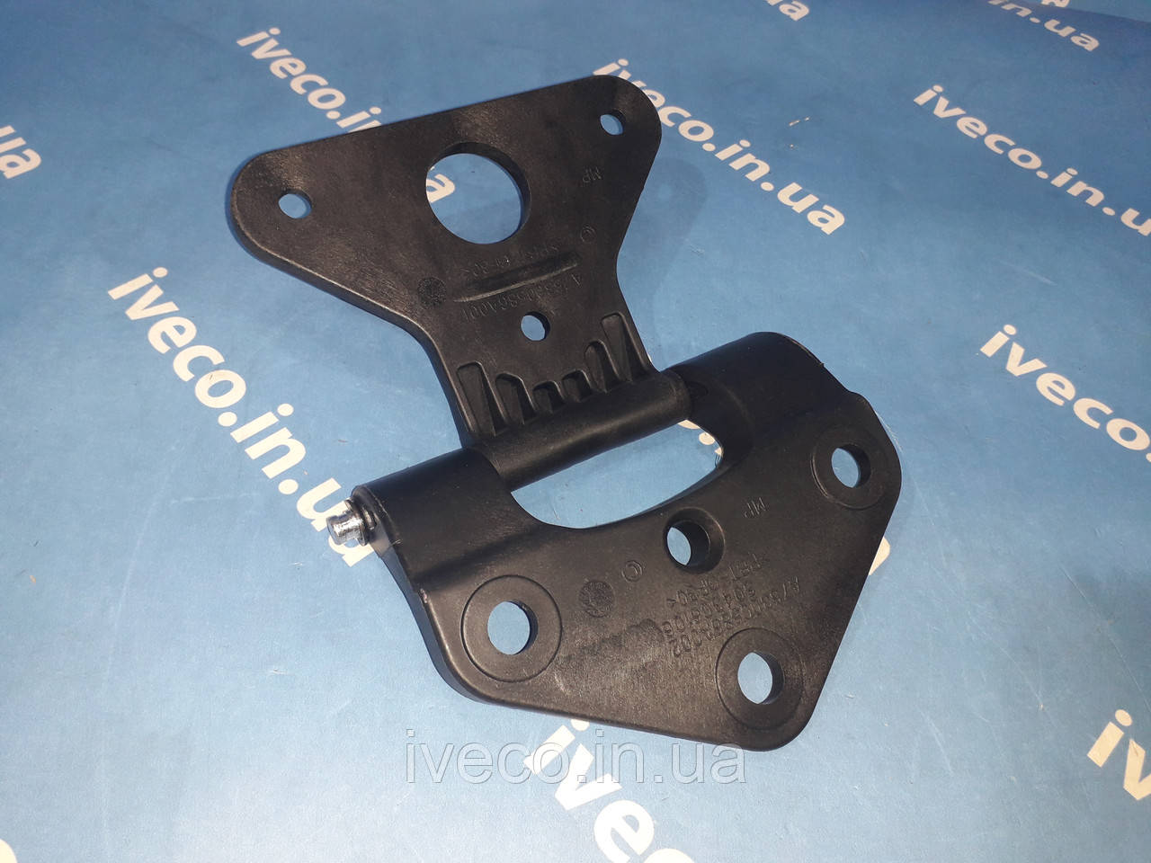 Навіс капота Iveco Trakker Stralis Івеко Тракер Страліс 504306106 ...