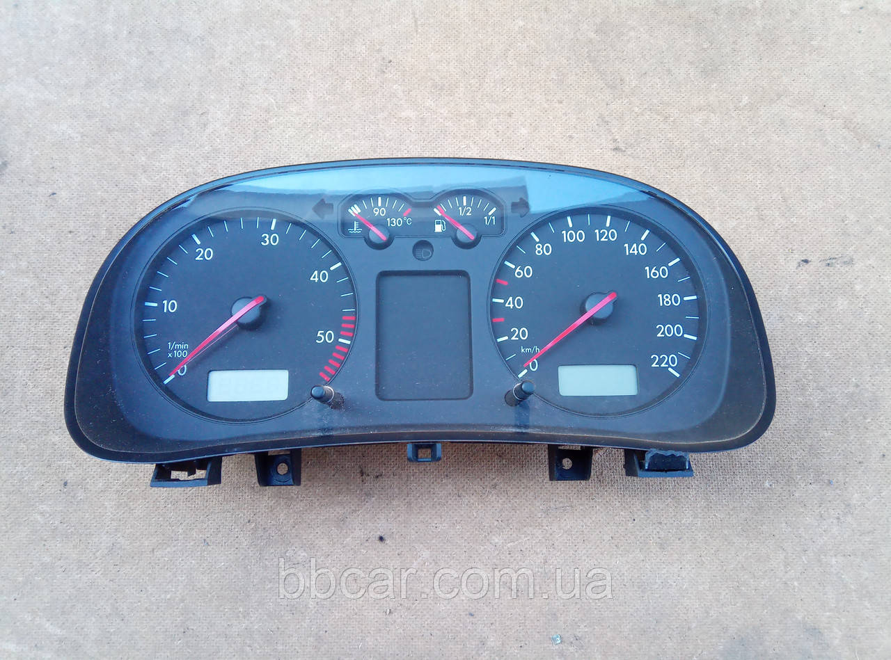 Щиток Приборов Volkswagen Golf 4 1,9 Tdi Motometer 1J0 920 802 E ...